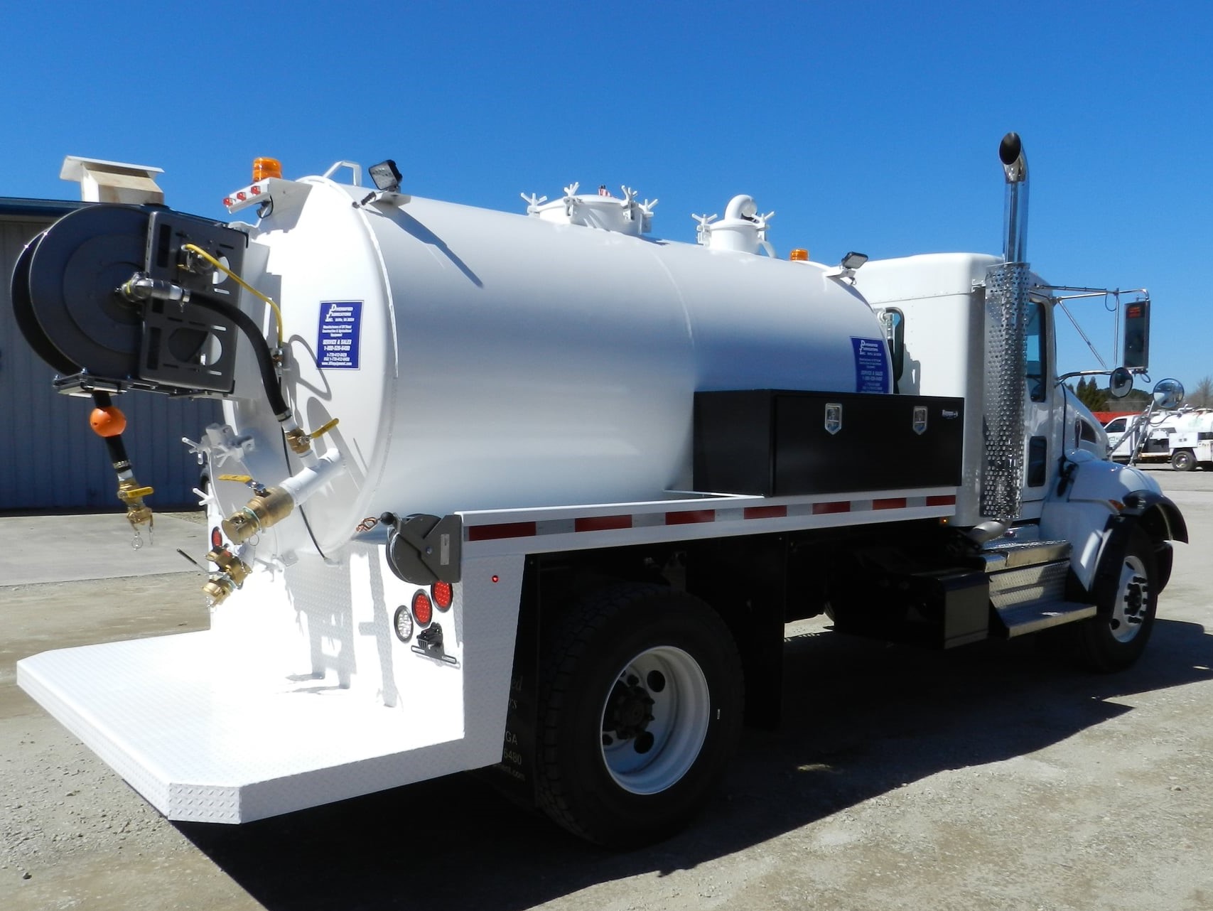 Home - DFI Equipment